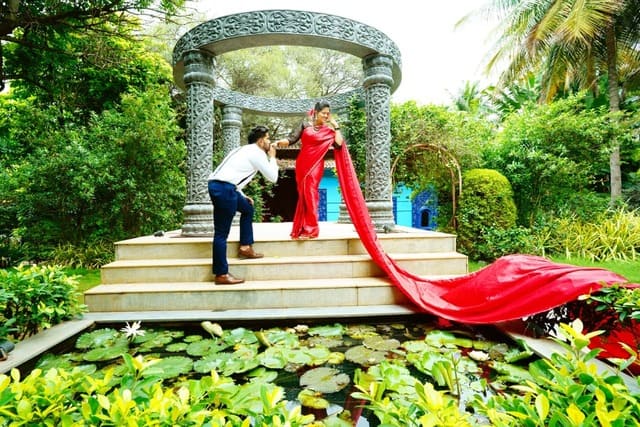 Elements Resort Pre-wedding Photographer with Cinematic Video