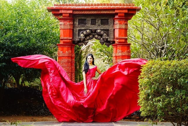 Elements Resort Pre-wedding Photographer with Cinematic Video