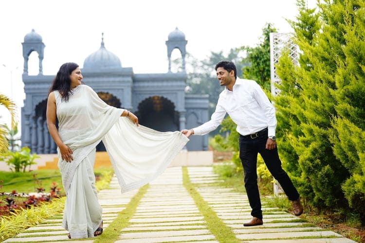 Shire Studio by SidPhoto: Professional Pre-wedding Photographer